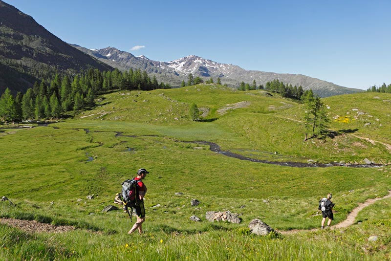 Das Ultental im Meraner Land in Südtirol - Meran und Umgebung Das Ultental im Meraner Land in Südtirol - Meran und Umgebung